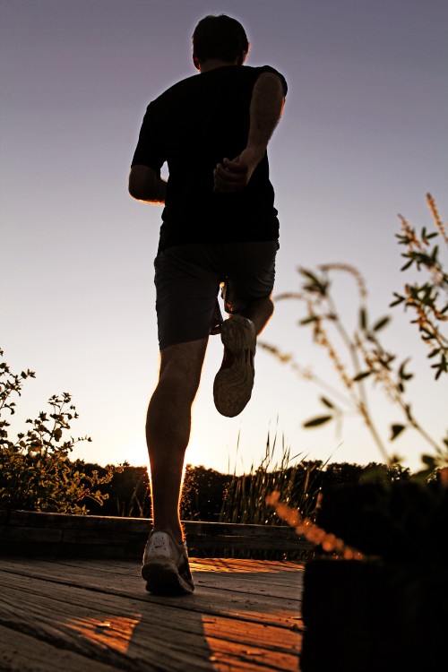 Runner from Back - Imagebase